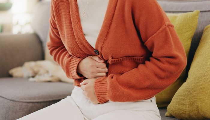 Signs of an Unhealthy Gut: Symptoms & Ways to Restore Balance